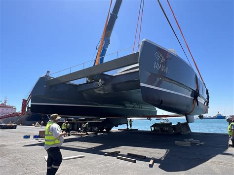 The Luxurious Two Oceans 870 Power Catamaran Built For Adventure