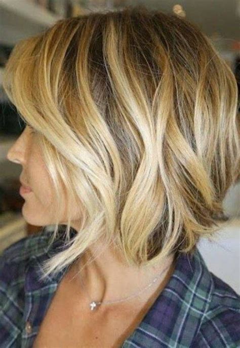 Best Beach Wave Bob Hairstyles In 2020 Wave Bob Hairstyles Bobs