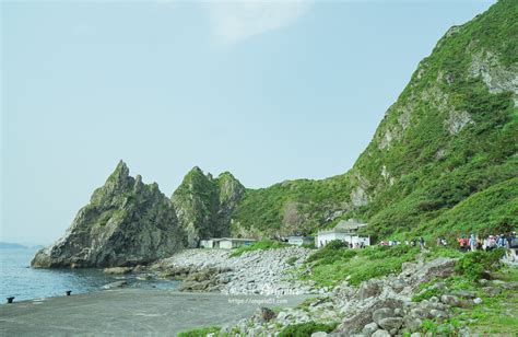 基隆嶼登島遊 走小長城海景步道看燈塔期間限定開放 遇見天使~angela