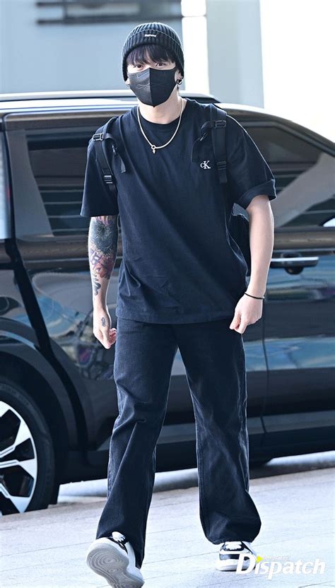 더쿠 오늘자 미국으로 출국하는 방탄소년단 정국