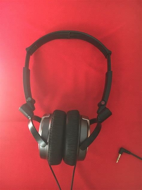 Sony Wired Headphone Noise Cancellation Audio Headphones Headsets On Carousell