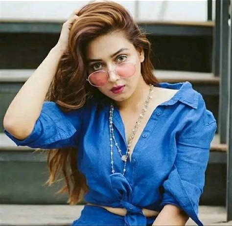 হট মেয়ে