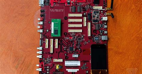 The First Iphone Prototype An Exclusive Look At Apples Red M68 The