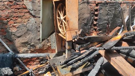 اندلاع حريق في ورشة أخشاب بالمنيا والحماية المدنية تسيطر عليه