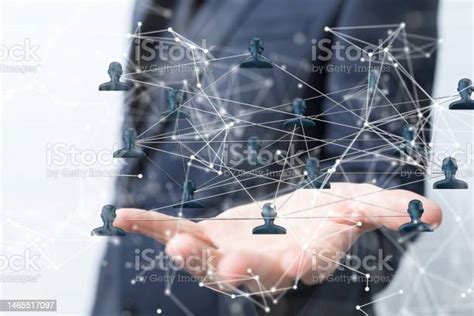 흐릿한 배경에 팀 연결 및 소셜 네트워크 기호의 3d 렌더링 3차원 형태에 대한 스톡 사진 및 기타 이미지 3차원 형태 가상현실 개념 Istock