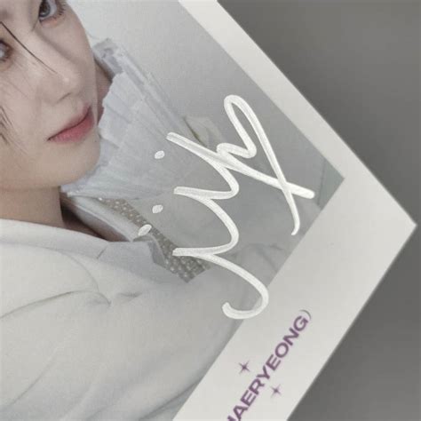 Itzy Chaeryeong Signed 5th Mini Album Checkmate Official Event Postcard
