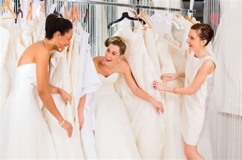 Choisir Sa Robe De Mariage Conseils Et Astuces