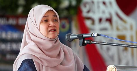 Fadhlina Poverty Among Causes Of Student Dropout New Straits Times
