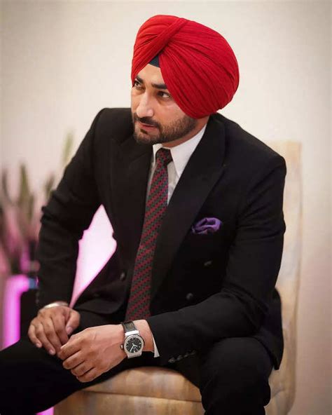 Watch The Latest Punjabi Music Video For Ni Mittiye By Ranjit Bawa