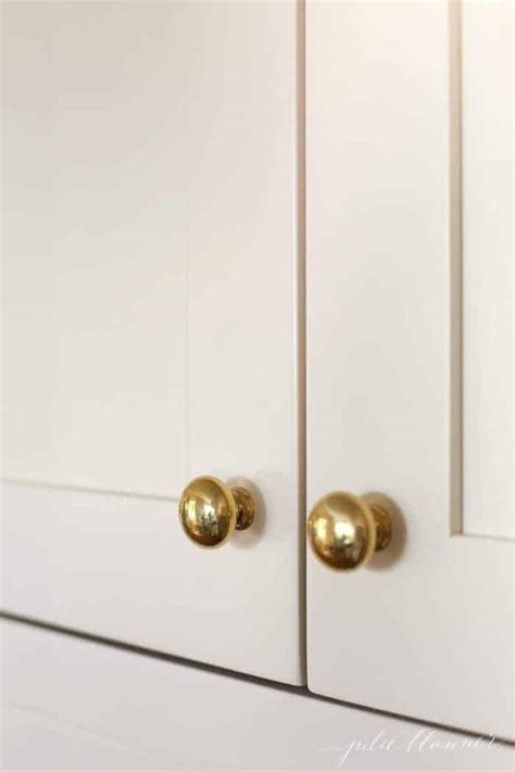 Installing Bathroom Cabinet Knobs Rispa