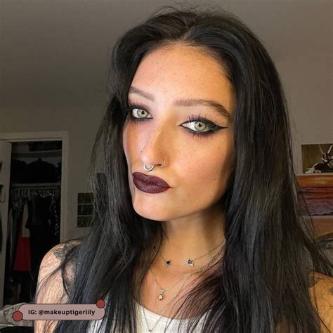 Grunge Makeup Looks