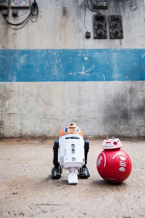 Find Your Happyplace Exploring Droid Depot At Star Wars Galaxys Edge Disney Parks Blog