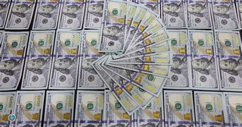 საგამოძიებო სამსახურმა ყალბი ფულის გასაღების ფაქტებზე სამი პირი დააკავა 1tv