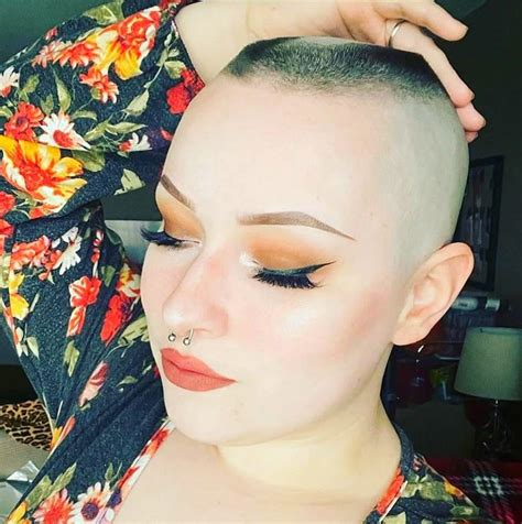 Pin By Fred Bob On Flattop Women Flat Top Haircut Short Hair Cuts