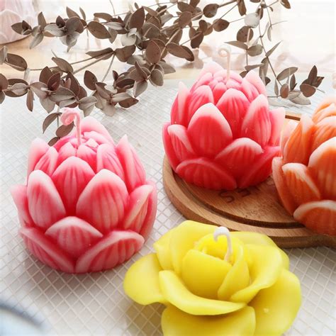 꼼지락 천연 아로마 공방 꽃 캔들 만들다보니 봄이 생각납니다 봄이 좋긴 한데 코로나 없는 봄이 Facebook