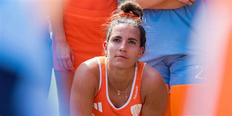 Openhartige Matla Geeft Kijkje In Haar Ziel In ‘podje Hockey
