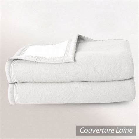 Couverture pure laine vierge Woolmark g mÂ² VOLTA x cm Blanc Naturel Cdiscount Maison