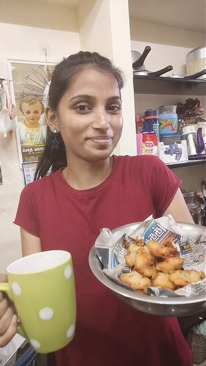 எங்க வீட்டுல மிஞ்சி போன தோசை மாவு வச்சி இன்னைக்கு நான் ஒரு ஈவ்னிங்