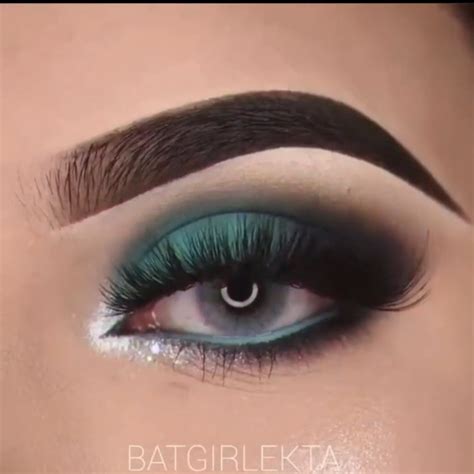 Green Smokey Makeup Artofit