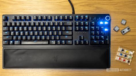 Razer Huntsman Elite Is A Gaming Mechanical Keyboard Worth Buying
