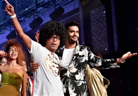 Pics Yami Gautam Urvashi Rautela And Surveen Chawla Set The Ramp Of