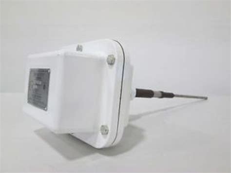 Buy New Bindicator Rf8h0g1n Level Switch 14 5 8in Probe 120v Ac Sensor D281798