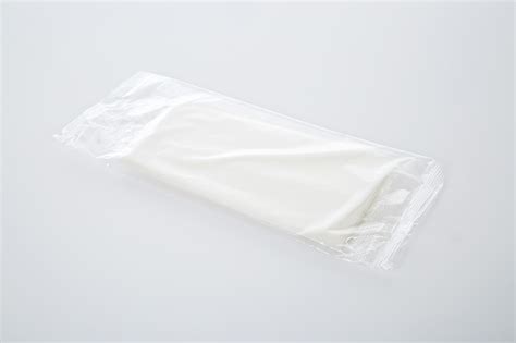 Klerwipe Sterile 100 Polyester Dry Wipe 300x300mm Shell Spark