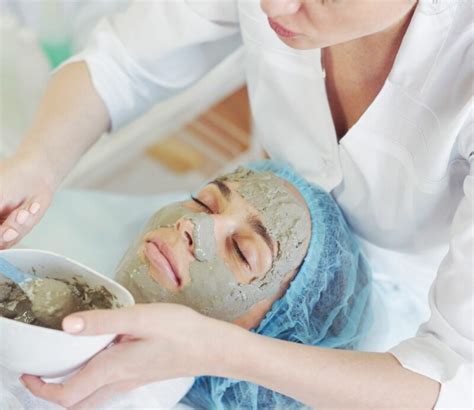 Laser And Aesthetics Academy Algae Peel