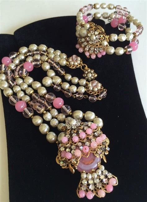 Vintage Miriam Haskell Necklace And Bracelet Set~pink Glass Pearls