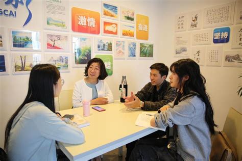 我院教师邵琪被授予“四川省五一劳动奖章” 马克思主义学院