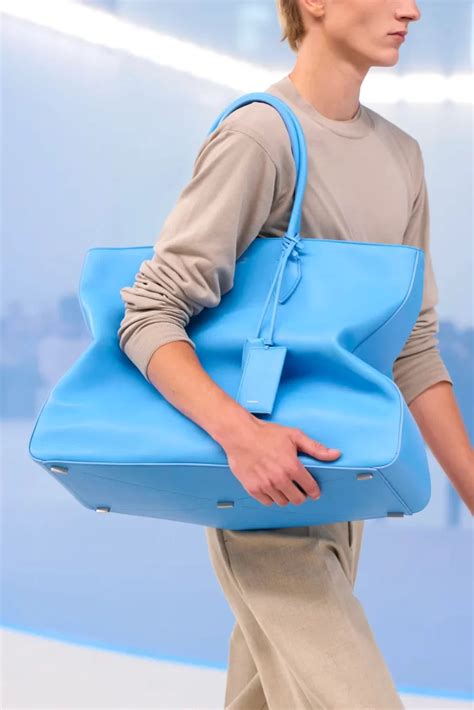 Viernesdeestilo Estos Son Los 6 Colores De Carteras Que Serán