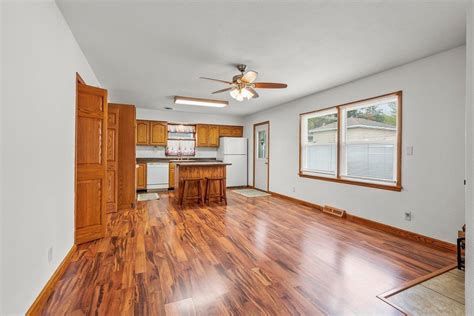 1832 Patton Ave Waterloo IA 50702 MLS 20234604 Redfin