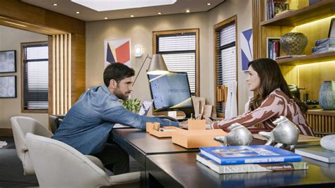 Foto Novela Salve Se Quem Puder Micaela Sabrina Petraglia Retorna