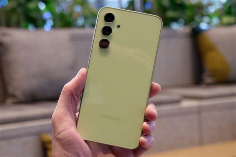 A Parte De Trás Do Galaxy A54 Verde