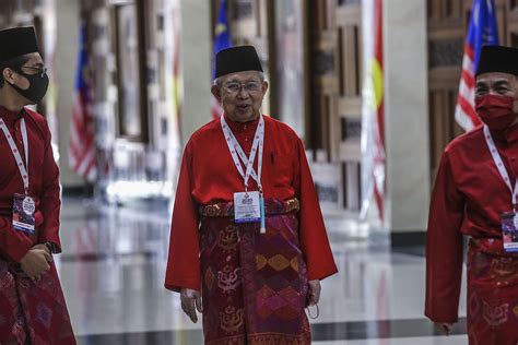 At 84 Tengku Razaleigh Says ‘old Now Not Keen On Contesting Ge15