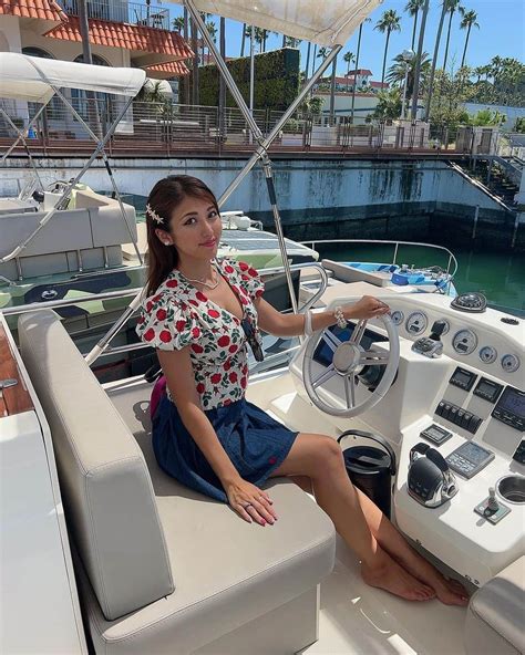 神谷麻美さんのインスタグラム写真 神谷麻美instagram「sunnyday🌞 💖🥰💖🚢💖⚓️💖🌈💖 」7月31日 18時56分