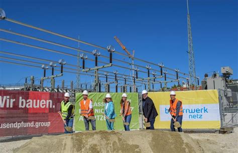Energiewende Stadtwerke Kelheim Bauen Neues Schalthaus
