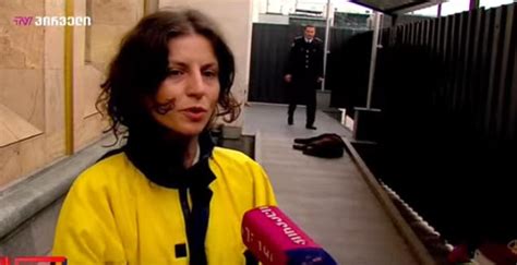 აქონდროპლაზიის დიაგნოზის მქონე ბავშვის მშობელი ჯანდაცვის სამინისტროში