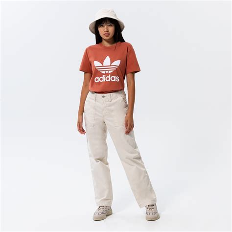 Adidas ТЕНИСКА Trefoil Tee Hk9637 Дамски Цвят кафяв Модни Тениски Дрехи