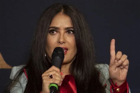 Salma Hayek Celebró Sus 12 Millones De Seguidores En Instagram Con Una