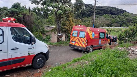 Idosa de 68 anos sofre queimaduras em mais de 40 do corpo após