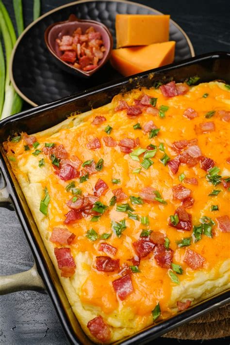 Find A Recipe For Creamy Baked Mashed Potatoes On Trivet Recipes A