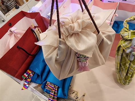 대구보자기포장 대구명절단체포장 대구예단보자기포장 대구과일바구니보자기포장 대구선물포장 대구예단보자기포장 창업반클래스 대구광역시 동구 율하동 비즈프로필