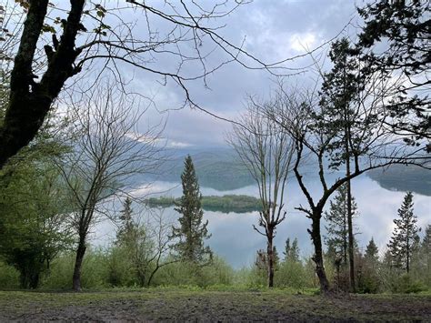 مجموعه اقامتی ماه و ماهی اتاق کاهگلی 4 تخته اقامتگاه بومگردی در سواد