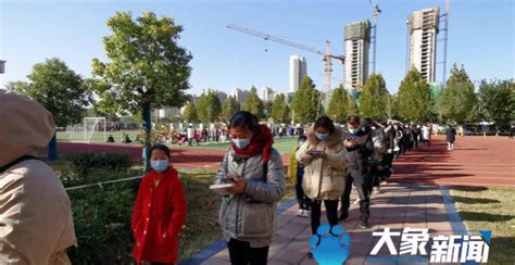 家长放心了！郑州多所小学组织3 11岁儿童集体接种新冠疫苗腾讯新闻
