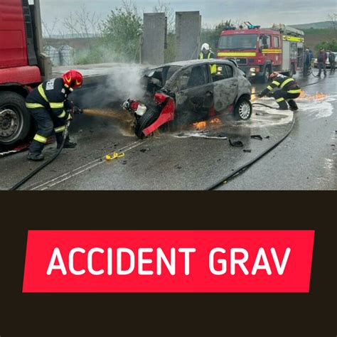 Accident cu un mort în Alba O mașină a luat foc și a ars complet