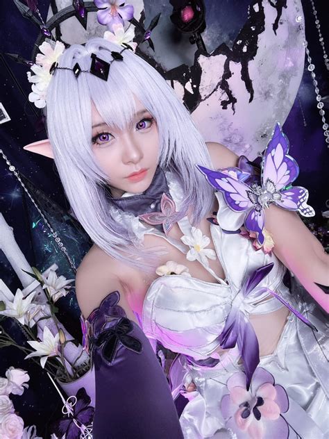 花鳥風月 花鳥風月 Added A New Photo