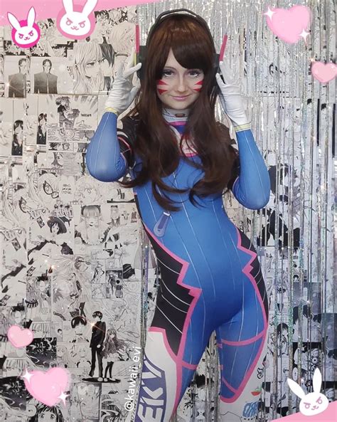 Dva Cosplay Overwatch By Kawaiievi Rcosplaygirls