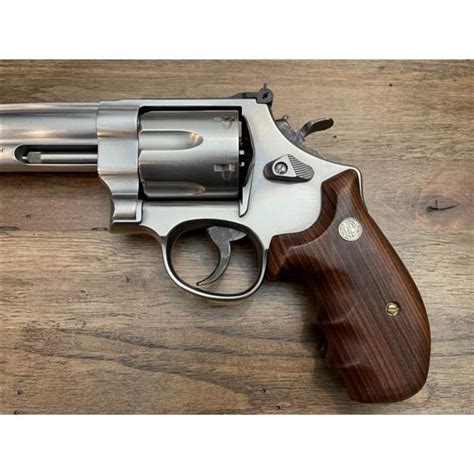 SMITH WESSON CLASSIC DX New And Used Price Value Trends
