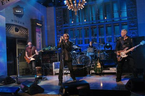 Iconic Snl Musical Performances Adele Taylor Swift Beyoncé And Nirvana